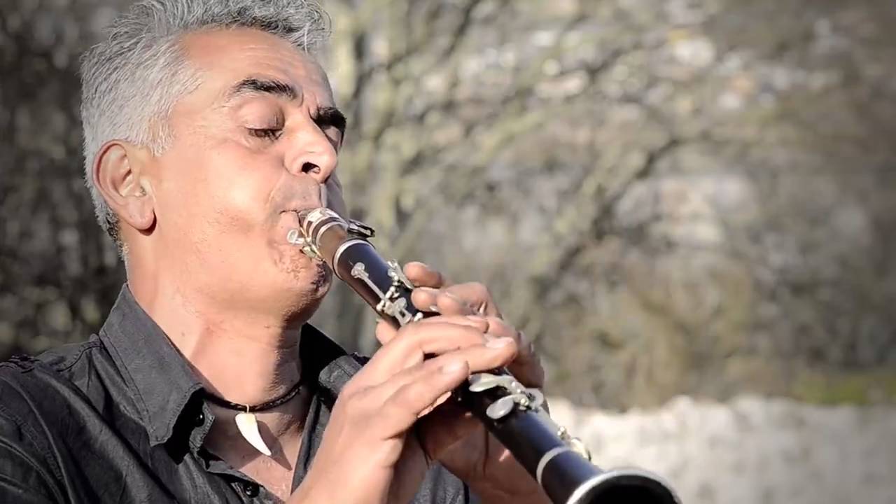 Γιάννης Χαλδούπης: O βιρτουόζος του κλαρίνου που συνδυάζει τον ...