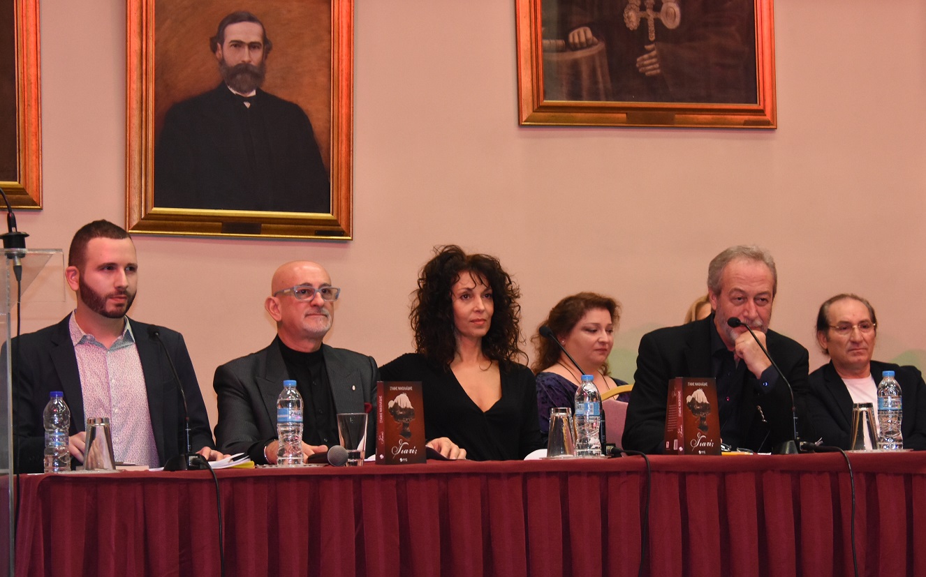 Η λαμπερή παρουσίαση βιβλίου του Στάθη Νικολαϊδη με διάσημους ...